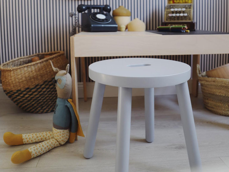 KIHO - der stabile Kinderhocker